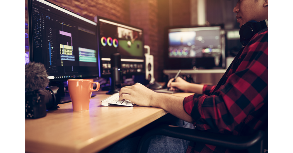 Three insights in choosing between Software Engineering or Advanced ...